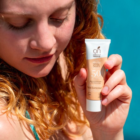 Crema Solare Viso SPF 50 | Officina Naturae
